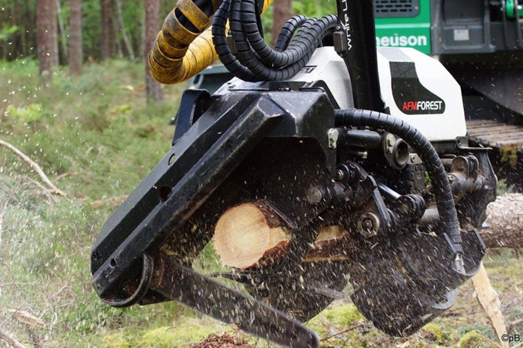 AFM 55 harvesting head - Équipements Marquis